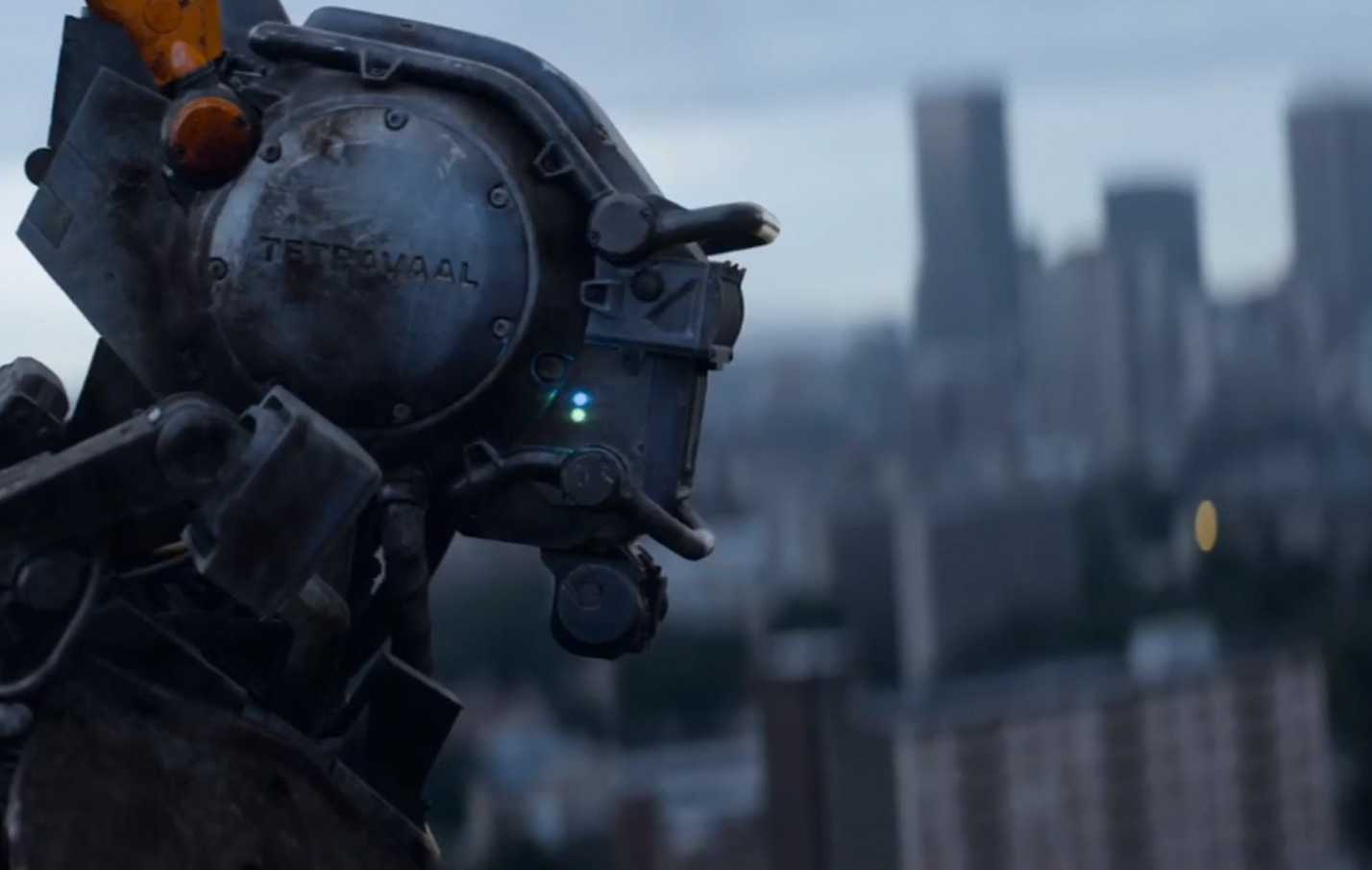 Chappie Trailer Review - Heroic Review | Comic Book, Superhero and ...
